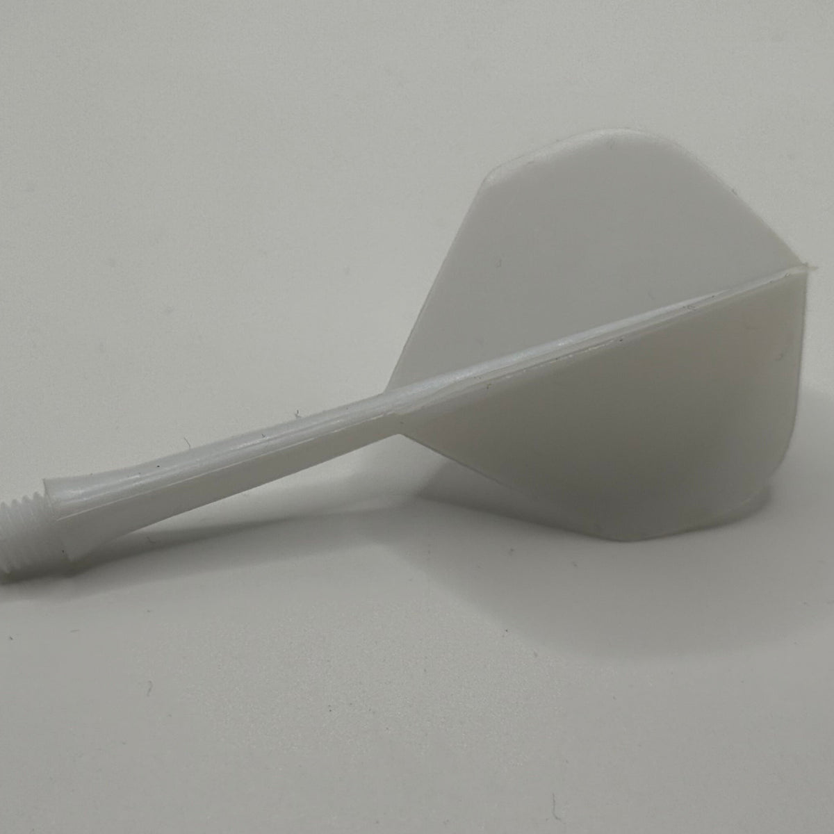 1/4 Inch Threaded Integrated Dart Flight and Shaft system White 5 sets ...